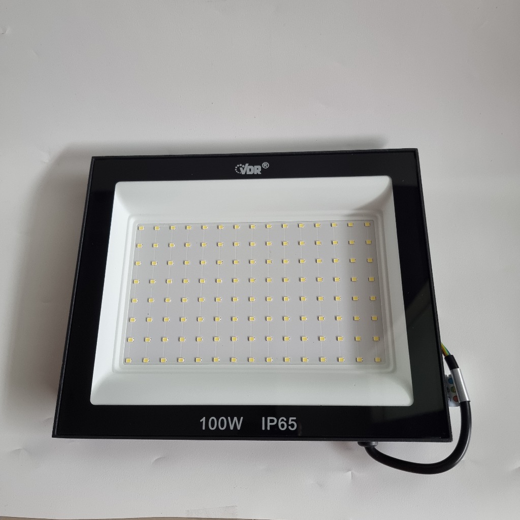 Jual Lampu Sorot LED ANTI AIR 100 150 200 W Watt Putih Dan Kuning kotak tembak 220volt- OUTDOOR ...