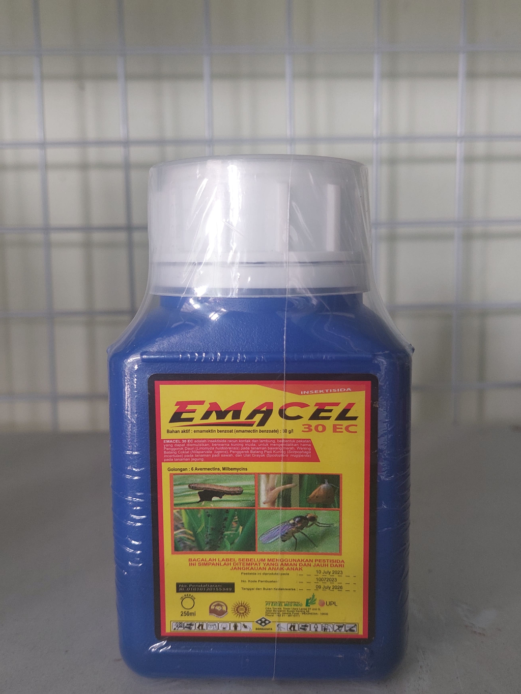Jual Insektisida Emacel 30EC 250ml | Shopee Indonesia