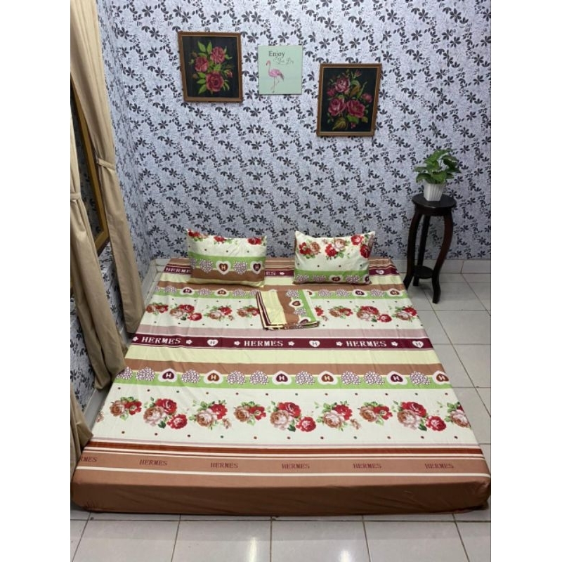 Jual Sprei double karet ukur 200x200x20 sett 2 sarban & 2 sargul ...