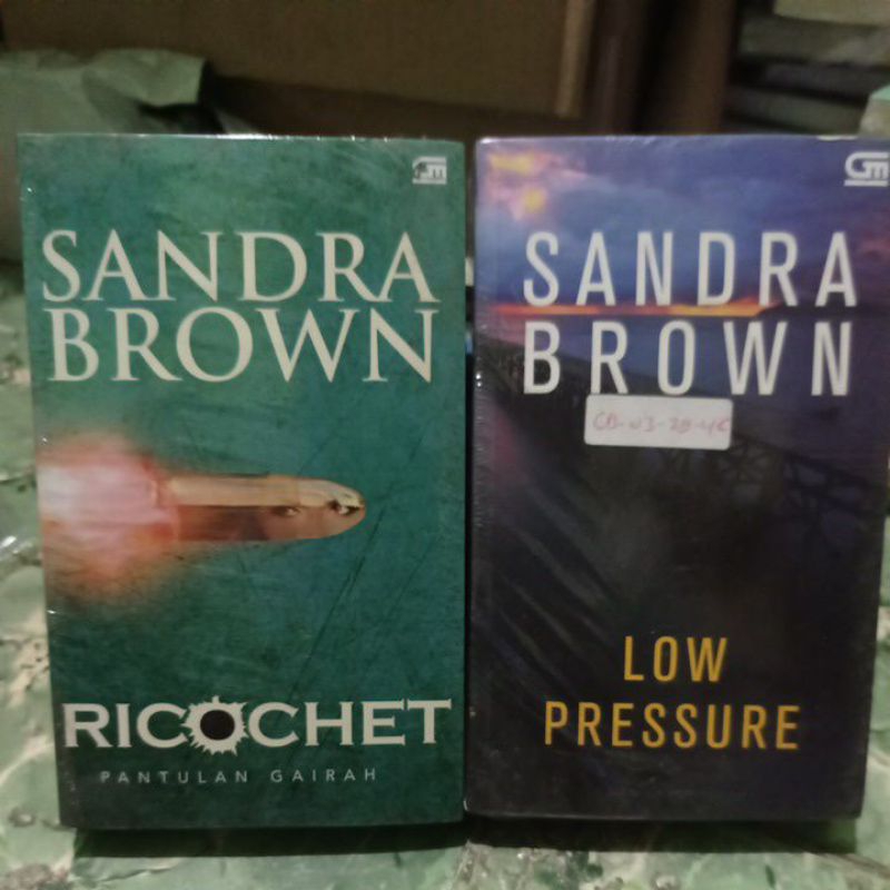 Jual Kumpulan Novel Sandra Brown (100% Original) | Shopee Indonesia