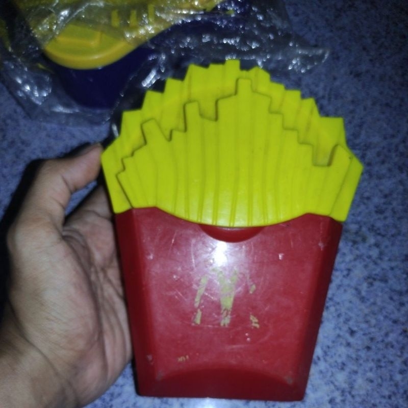 Jual Kotak makan McDonalds French Fries Happy Meal vtg | Shopee Indonesia