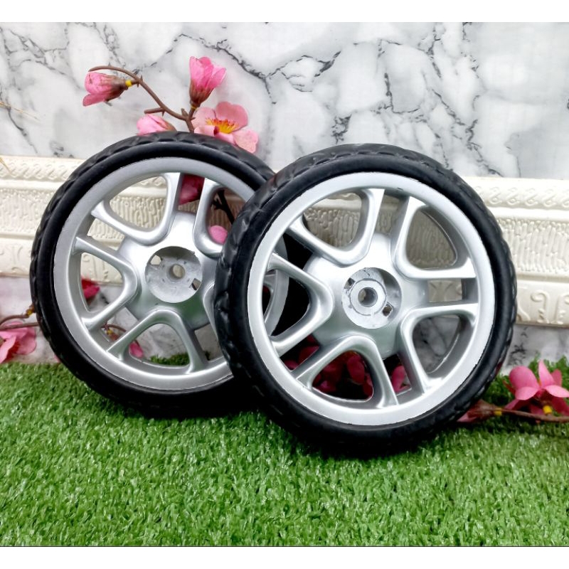 Jual Roda Stroller Single Uk 15cm | Shopee Indonesia