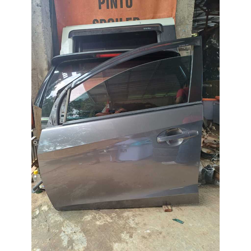 Jual Panel Pintu Depan Kiri Honda Mobilio Original Copotan Lengkap ...