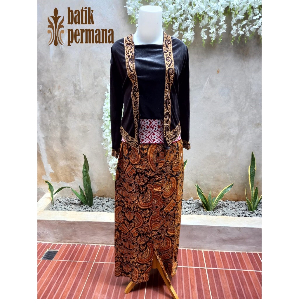 Jual Baju Adat Jawa Dewasa, Set Kebaya Jawa, Set Kebaya Kutu, Set ...