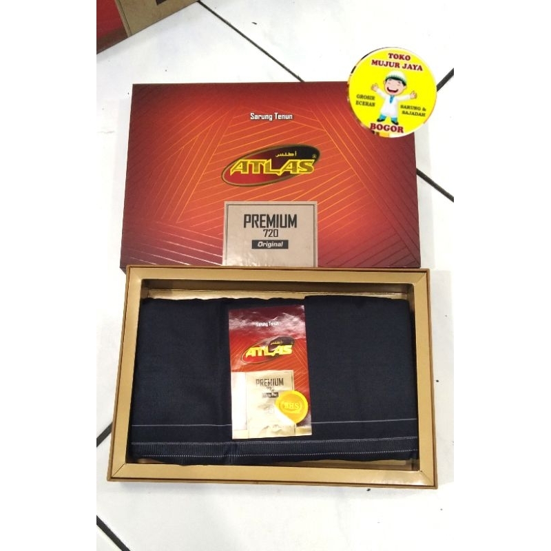 Jual SARUNG ATLAS HITAM POLOS TUMPAL WARNA | Shopee Indonesia