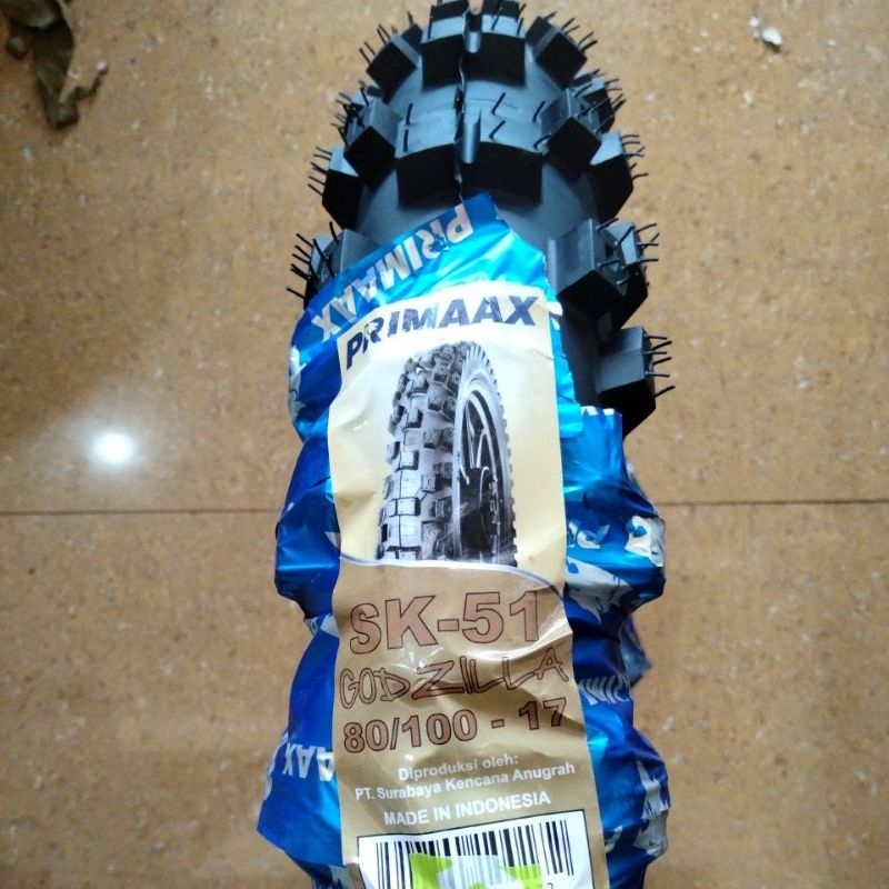 Jual Ban Motor Trail PRIMAAX Godzilla Sk51 80/100 Ring 17 TubeType Luar ...