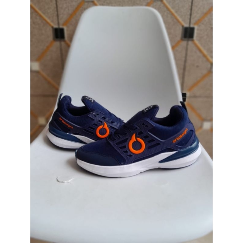 Jual sepatu running dewasa pria/wanita sepatu joging dan lari | Shopee ...