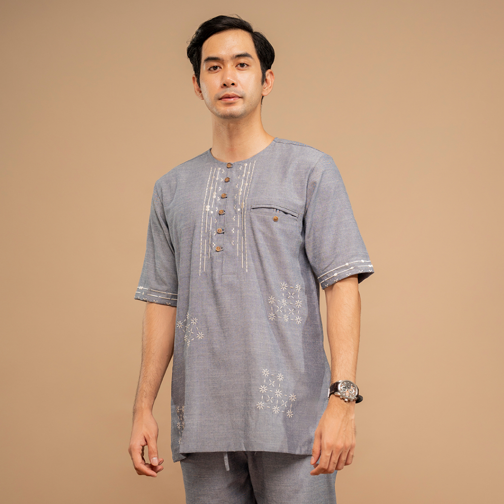 Jual SAIH Royal Blue Raya Series by Kaum Adam Kemeja Koko Spesial Hari ...