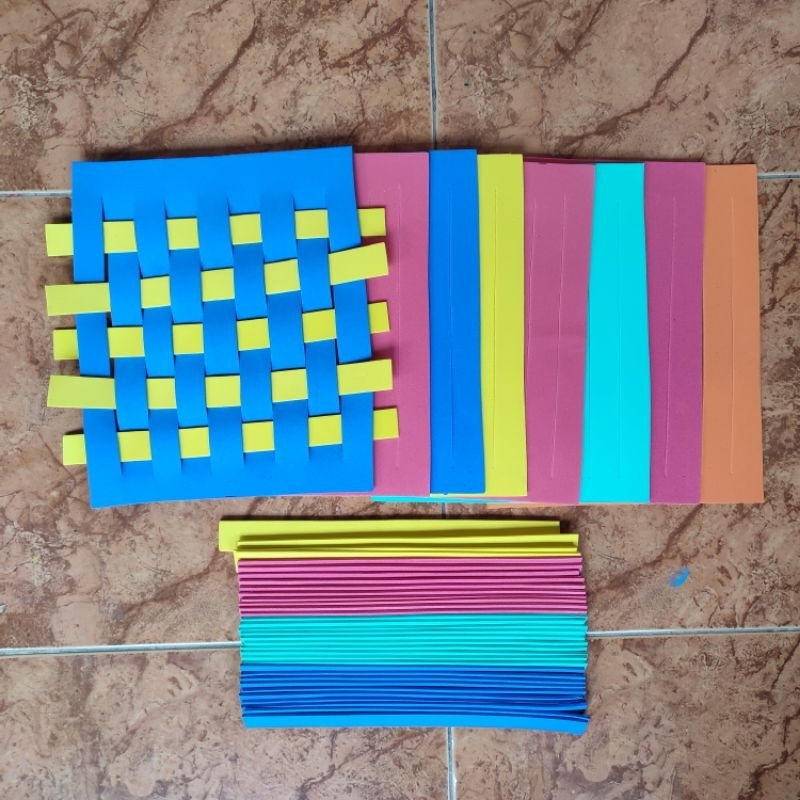 Jual Menganyam spon hati isi 8 lembar | Shopee Indonesia