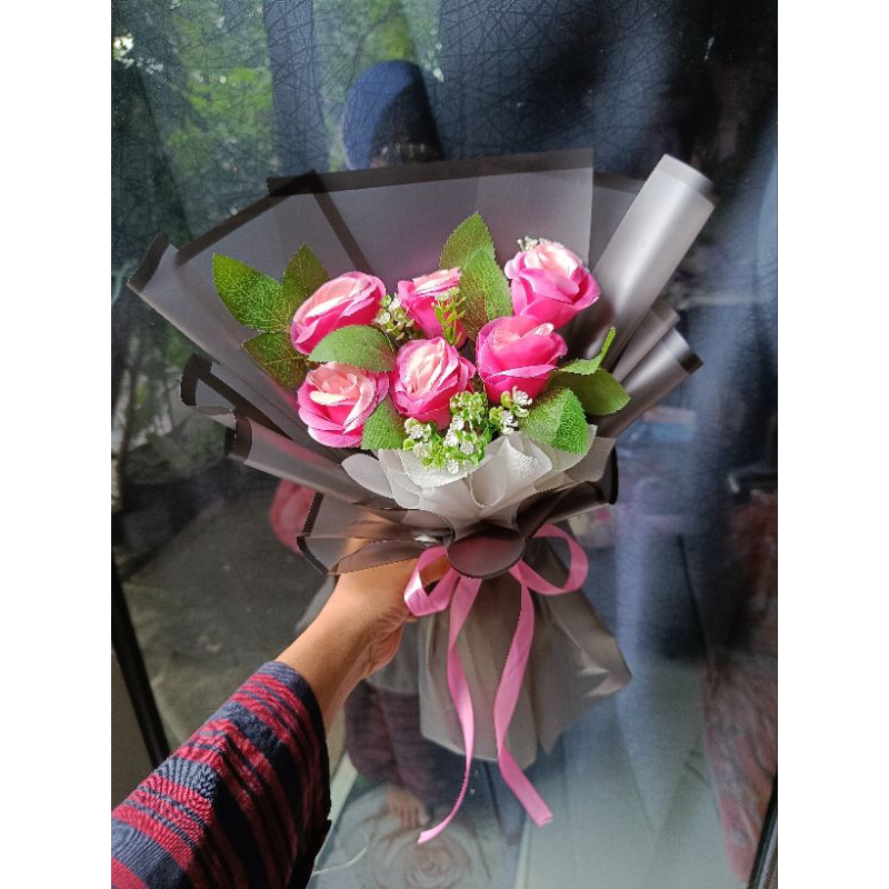 Jual buket bunga mawar bucket sidang wisuda ulang tahun bouquet rose ...