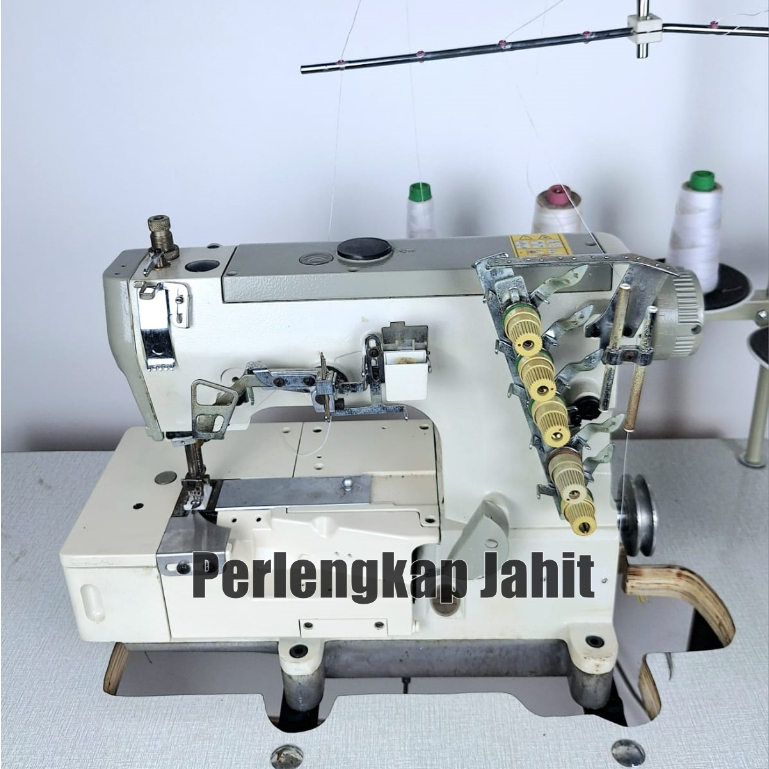 Jual Mesin Jahit Overdeck Kam Kaos Bis Typical GK-31500 Refurbished ...