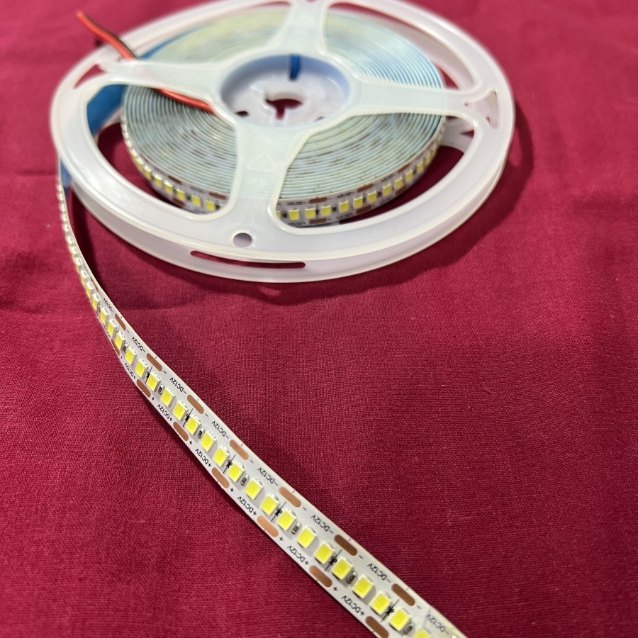 Jual Lampu Led Stripe/Strip 240 LED 20W 12V 5M Meter IP20 2835 | Shopee ...