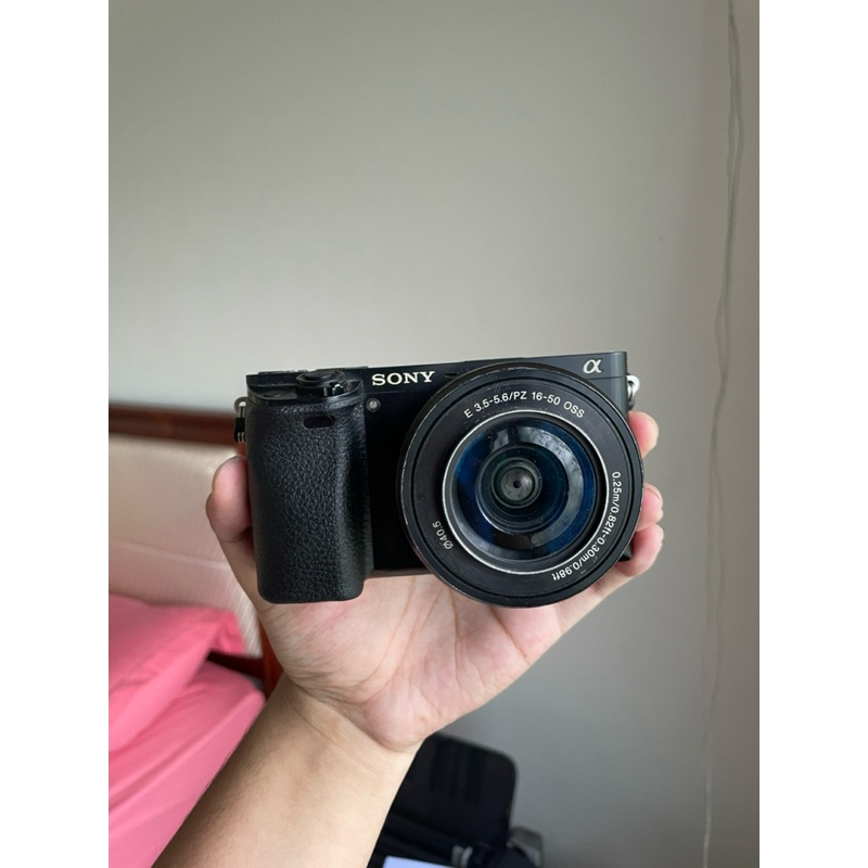 Jual Sony a6000 Kit 16-50mm Hitam Fullset Box | Shopee Indonesia