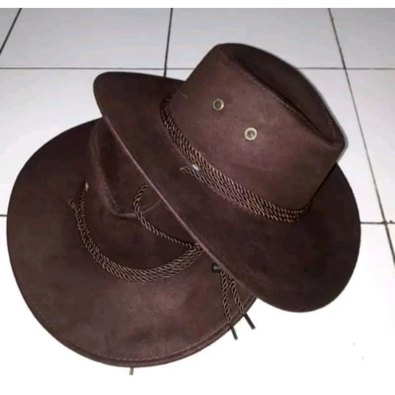 Jual Topi coboy pria dan wanita import//Topi cowboy lengkap dengan Tali ...
