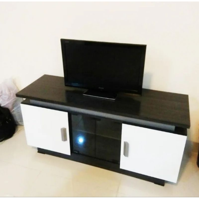 Jual Bufet tv rak tv tempat tv type crd 001 merk graver minimalis keren ...