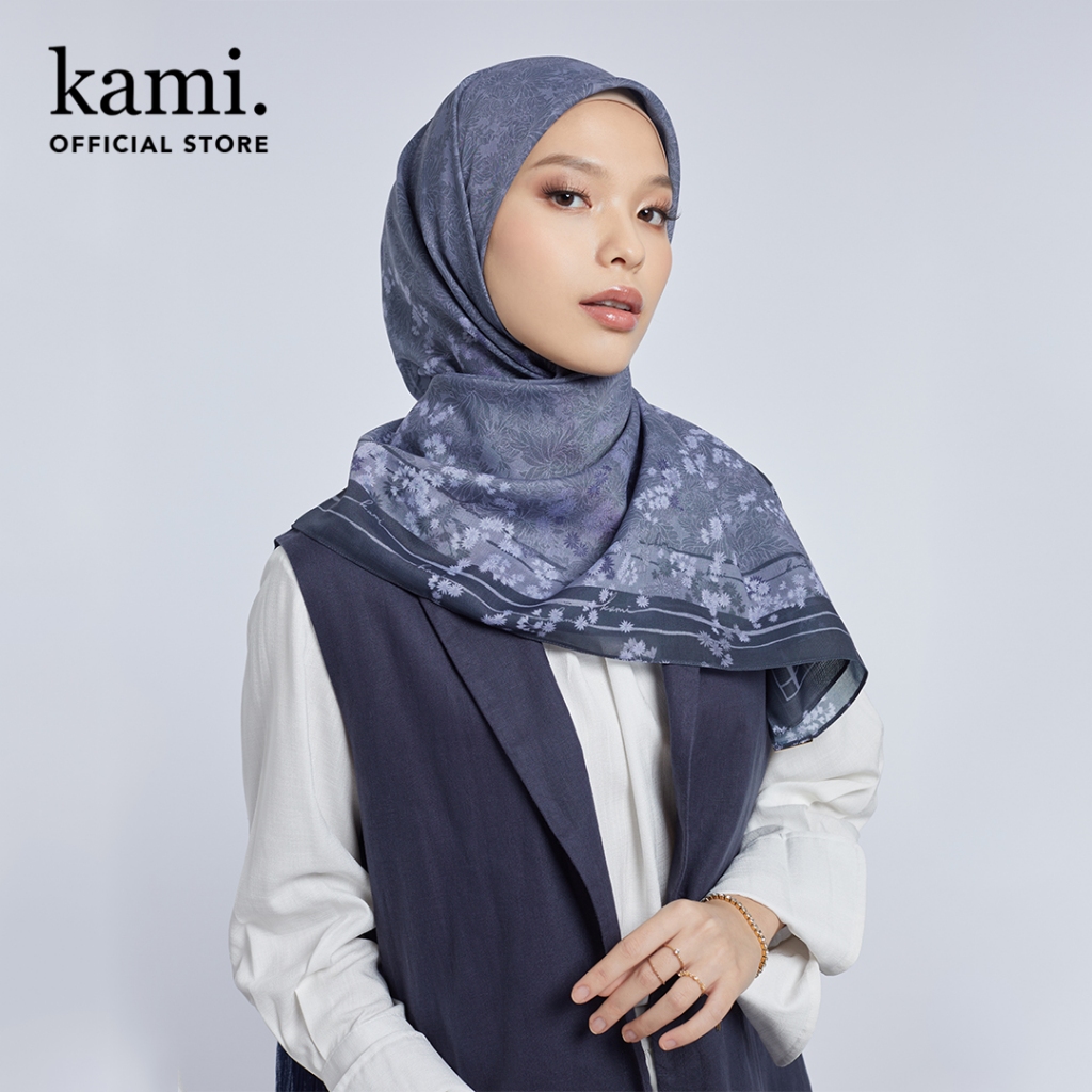 Jual Kami Haruna Leaves Signature Scarf Hijab Segi Empat | Shopee Indonesia