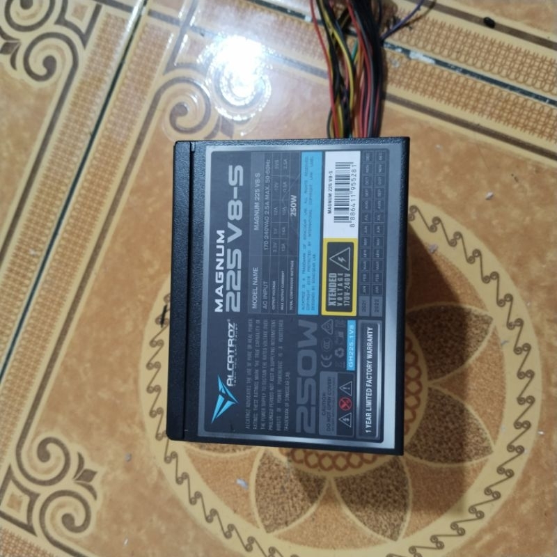 Jual PSU ALCATROZ MAGNUM 225 V8-S 250W | Shopee Indonesia