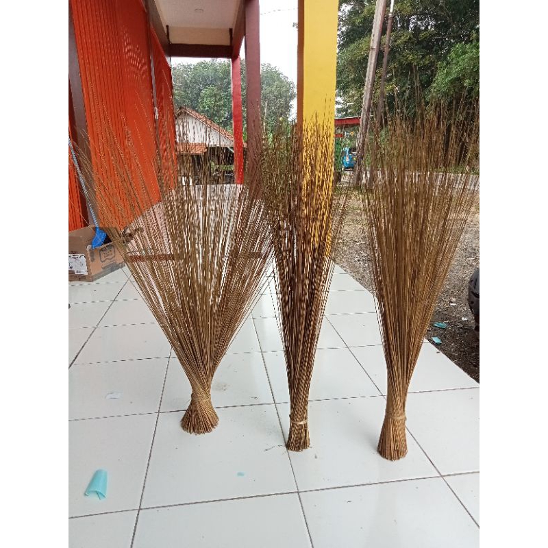 Jual SAPU LIDI // SAPU KEBERSIHAN // PEMBERSIH KASUR // SAPU HALAMAN ...