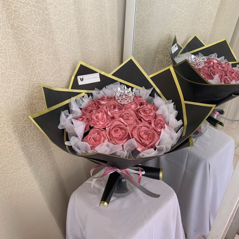 Jual 15 Tangkai Pink Rose Glitter Bouquet Gauri Florist Kediri | Bucket ...