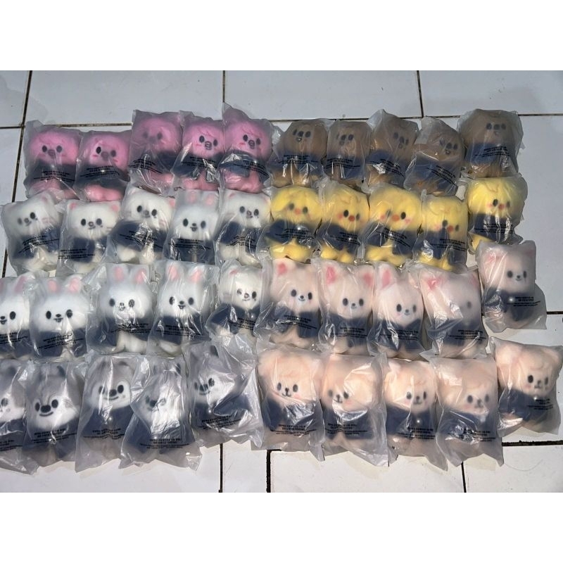 Jual Merchandise skzoo mini plushie 10 cm magic school stray kids ...