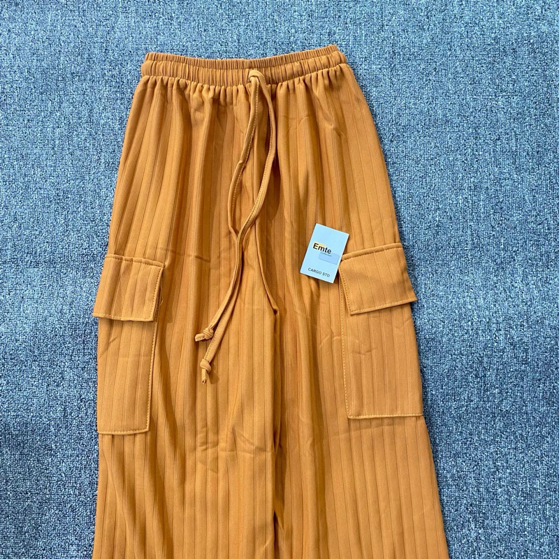 Jual Celana Kulot Knit Hornet Cargo | Shopee Indonesia