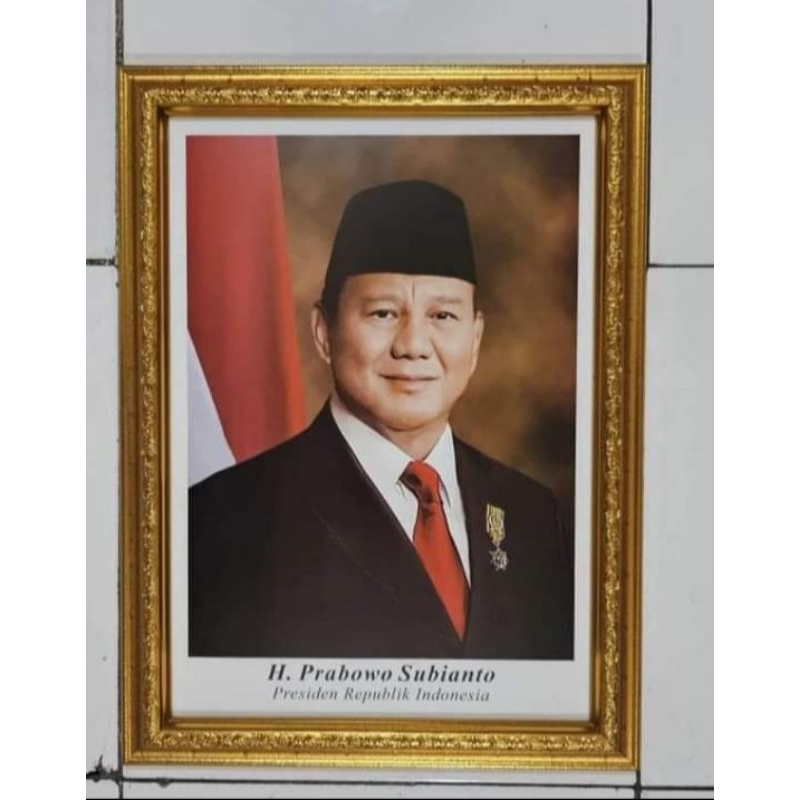 Jual Satu set prabowo gibran PIGURA PRESIDEN WAKIL PRESIDEN DAN PANCASILA KANTOR SEKOLAHAN ...