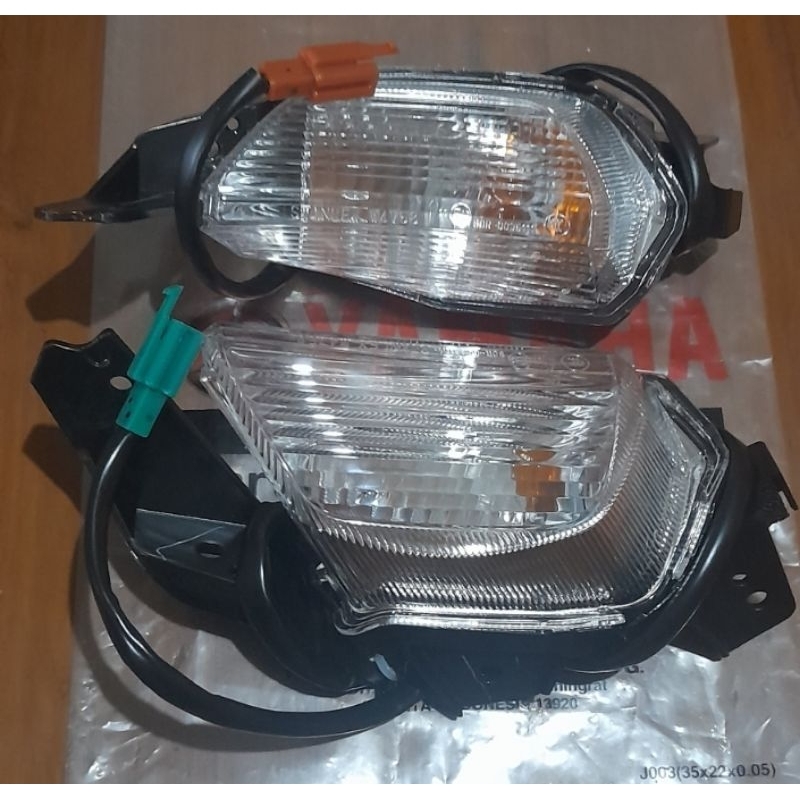 Jual lampu sein atau lampu riting depan set plus fiting motor yamaha ...