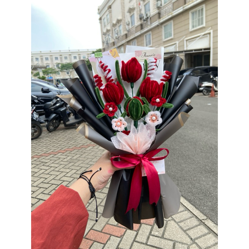 Jual (Bisa COD) Bucket Bunga kawat bulu| Pipe cleaner flower| bucket ...