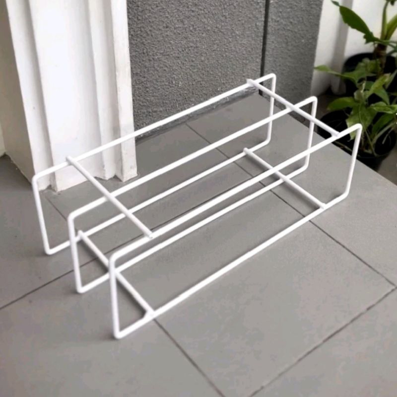Jual Tempat Sepatu Besi Minimalis / Rak Sepatu | Shopee Indonesia