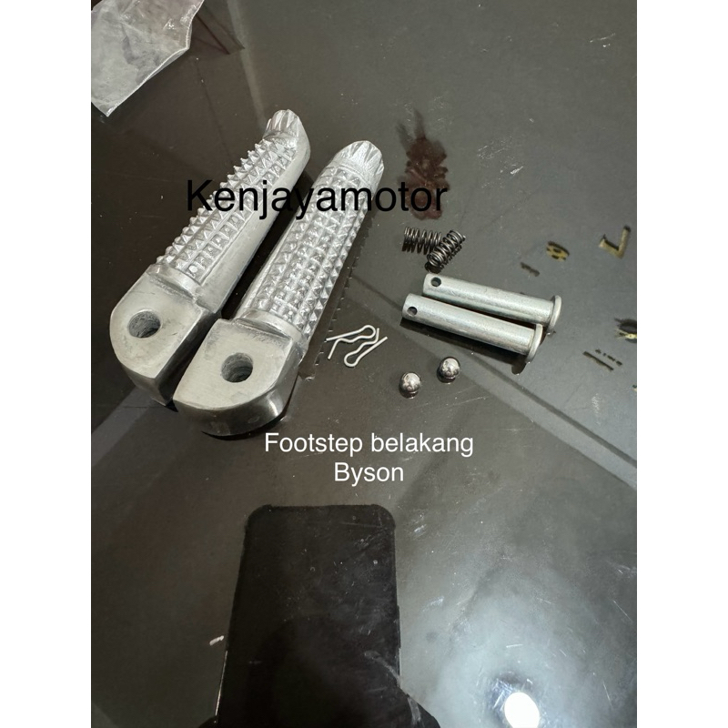 Jual FOOTSTEP FOOT STEP PIJAKAN BELAKANG BYSON R15 WR155 | Shopee Indonesia