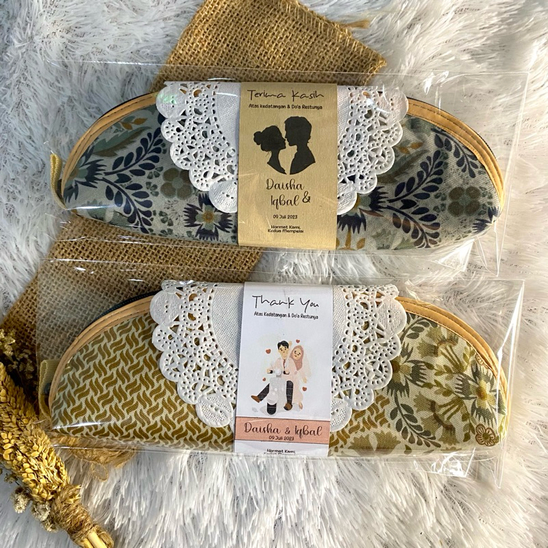 Jual Souvenir Pernikahan Tempat Pensil Batik Khas Jogja ( Uk 19 x 7 cm ) Part 10 | Shopee Indonesia