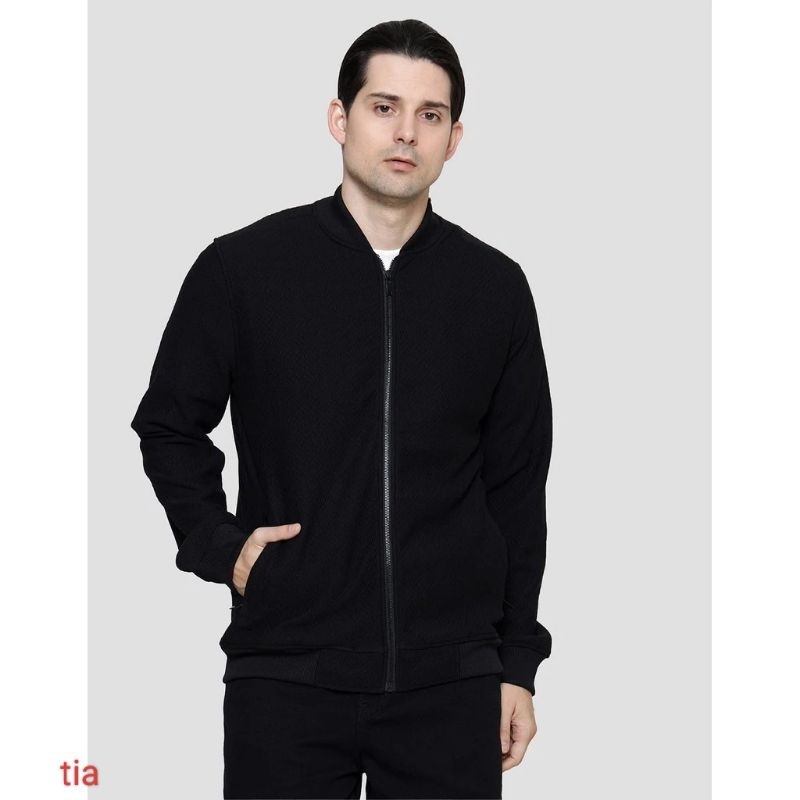 Jual jaket cole knit bomber bahan tebal | Shopee Indonesia