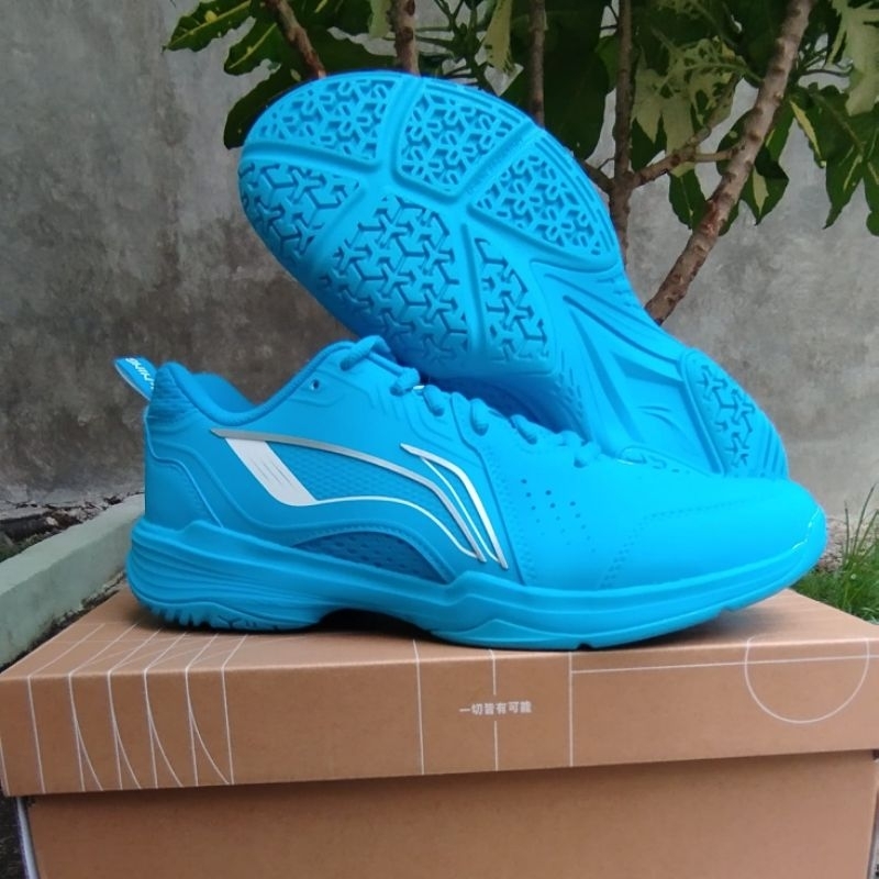 Jual Sepatu badminton LINING ALMIGHTY V 2 TERBARU ORIGINAL FREE KAOS ...