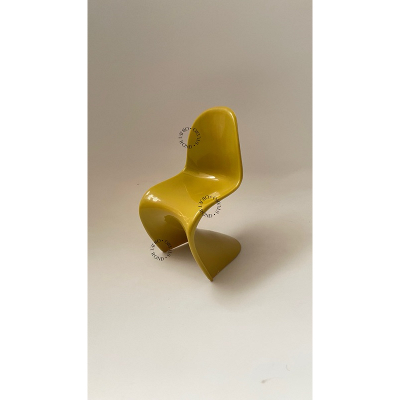 Jual [objet rond] MINIATUR s chair | kursi plastik mainan bauhaus style ...