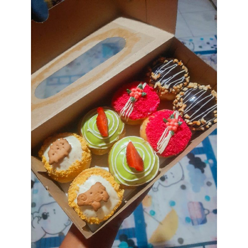 Jual DONAT,DONAT SUSU,DONAT ULANG TAHUN,DONAT MINI ISI 8,BOX 20X10CM ...