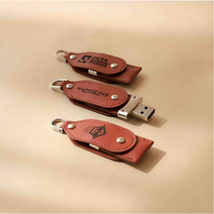 Jual USB/Flashdisk Slide Leather Custom Merchandise | Shopee Indonesia