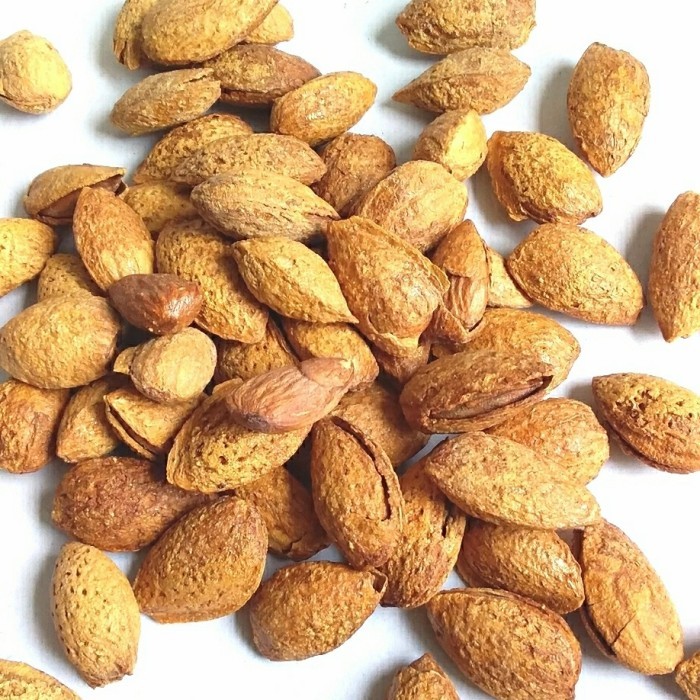 Jual Almond Cangkang Rasa Susu 1kg Kacang Almond Kulit Cangkang Roasted ...