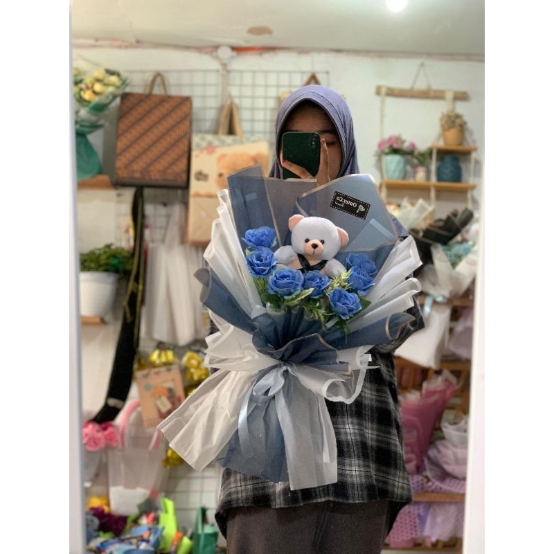 Jual buket bunga/buket boneka/buket wisuda | Shopee Indonesia