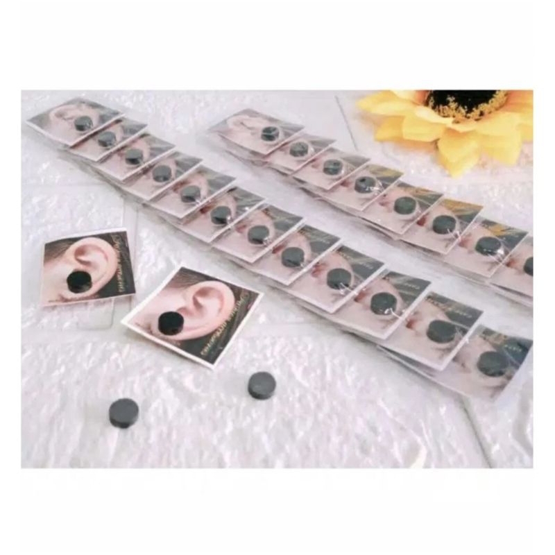 Jual Anting Magnet 3mm Hitam Tanpa Tindik / Anting Jepit | Shopee Indonesia