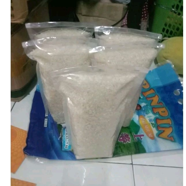 Jual beras pinpin kemasan repack 1kg | Shopee Indonesia