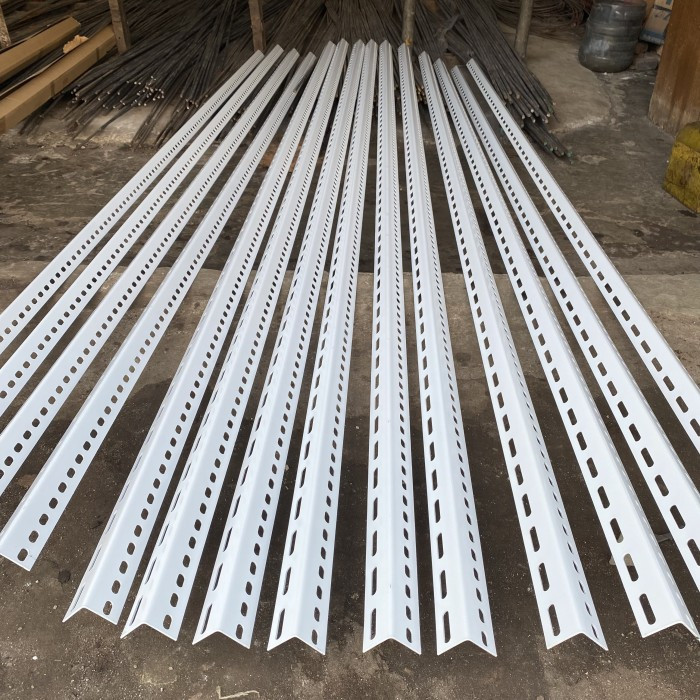 Jual Besi Rak Siku Lubang Putih Tebal 2mm Panjang 3 meter Harga Per ...