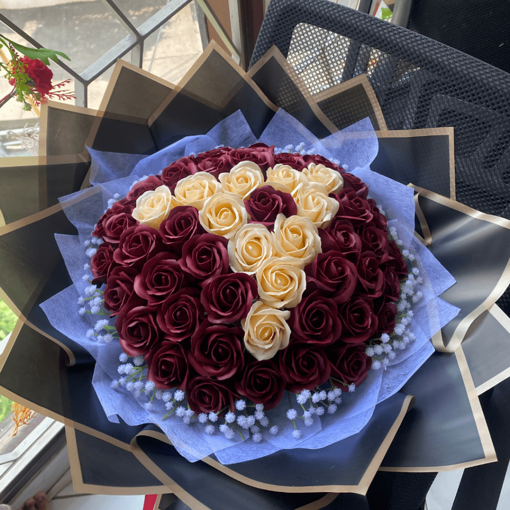 Jual Buket Bunga Alphabet Custom Huruf Angka Round Bouquet Tahan Lama ...