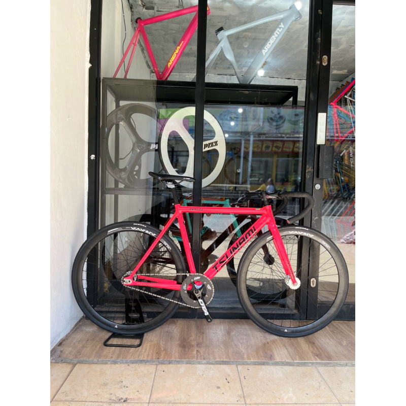 Jual sepeda fixie tsunami paket hemat tapi udah cakep kece parah cocok ...