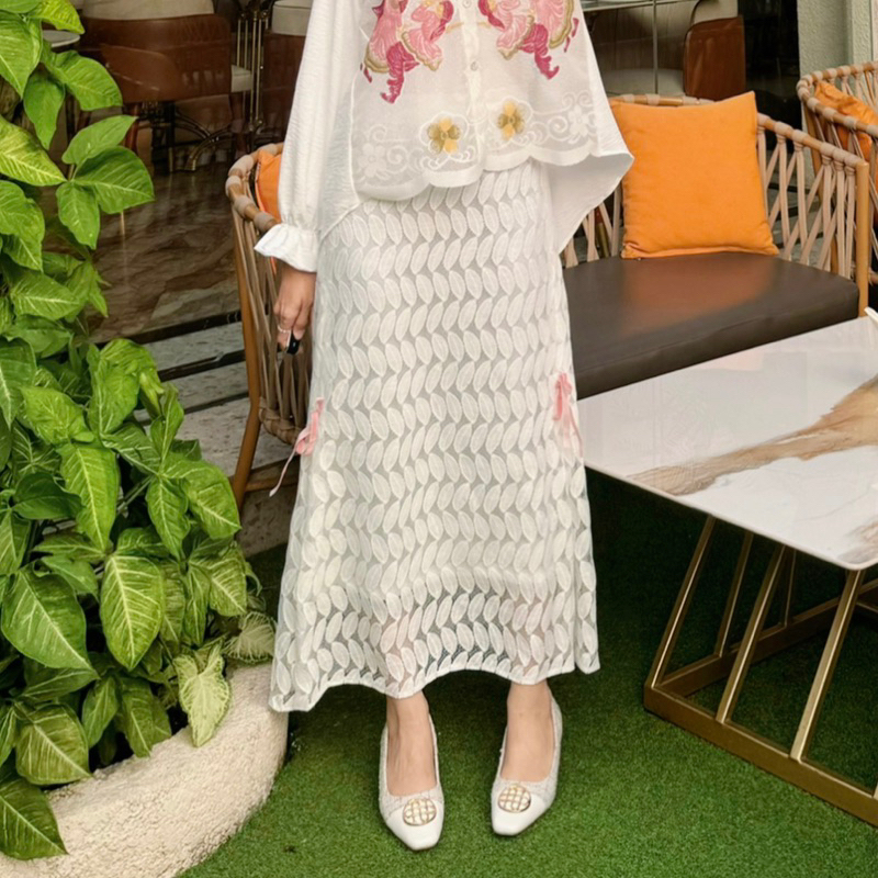 Jual JANE SKIRT | ROK SPAN / LACE SKIRT / ROK BRUKAT KONDANGAN / ROK ...