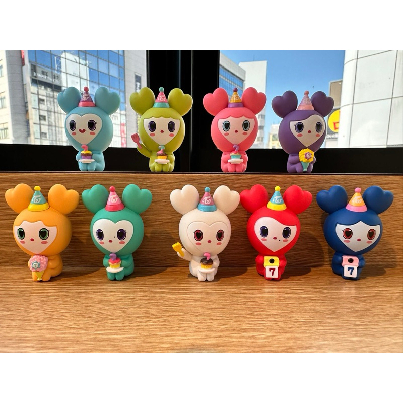 Jual TWICE LOVELY LABURI RING GACHAPON JAPAN | Shopee Indonesia