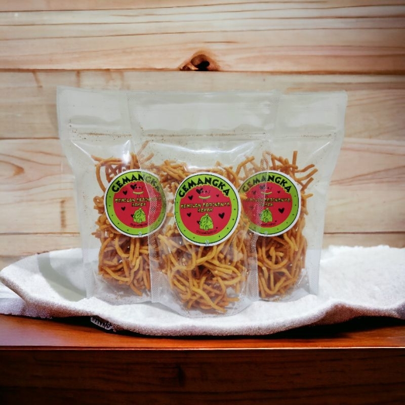Jual STIK MIE/STIK PEDAS/SISTIK PEDAS GURIH 50/100/150GR - CEMILAN ...