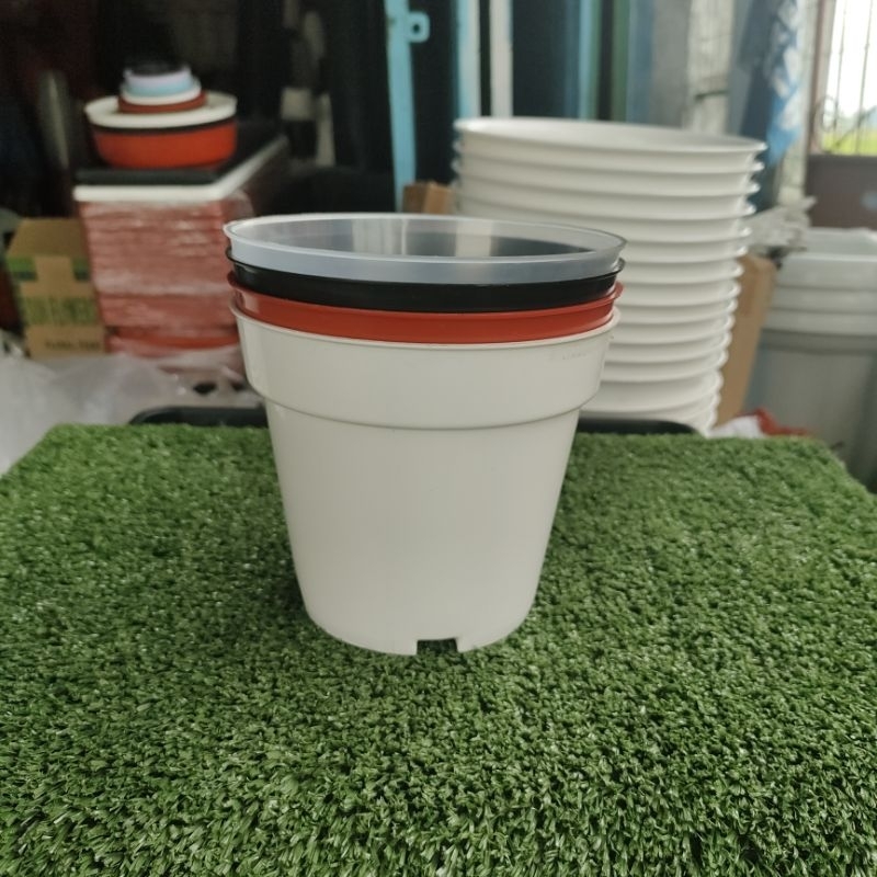 Jual Pot Tinggi Srondol 15 Pot Bibit Pot Bunga Basic Polos Warna Hitam ...