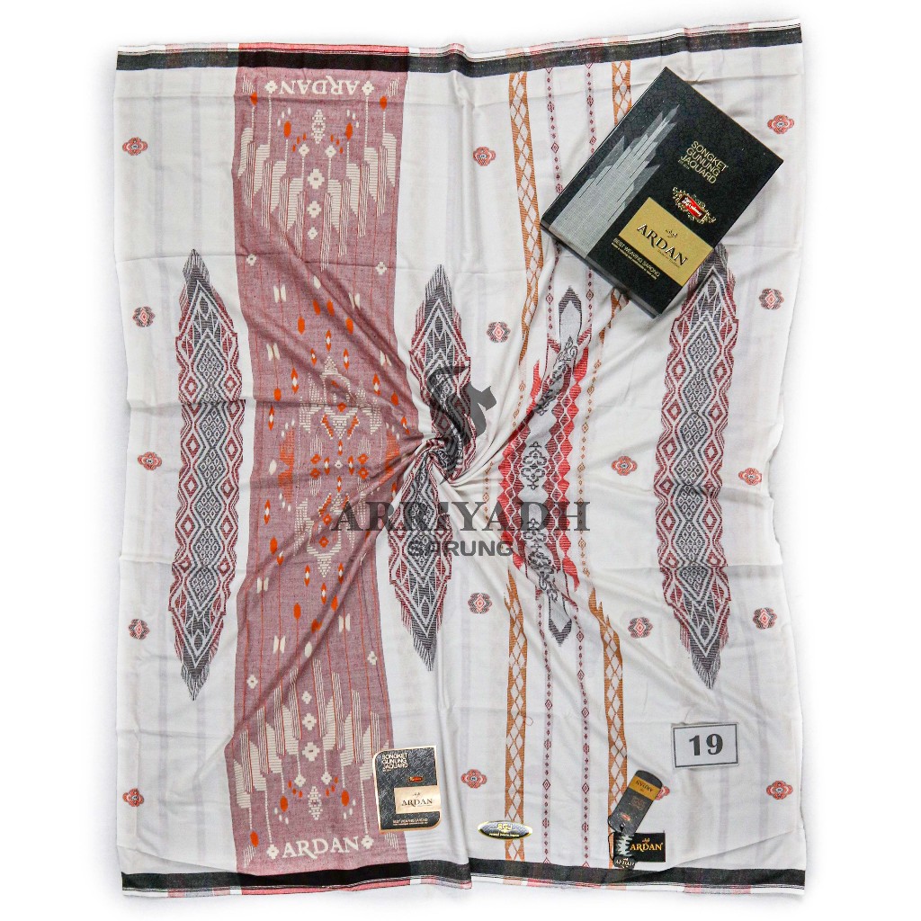 Jual Sarung Ardan Motif SGJ Songket Gunung Jaquard Putih Hitam Warna ...