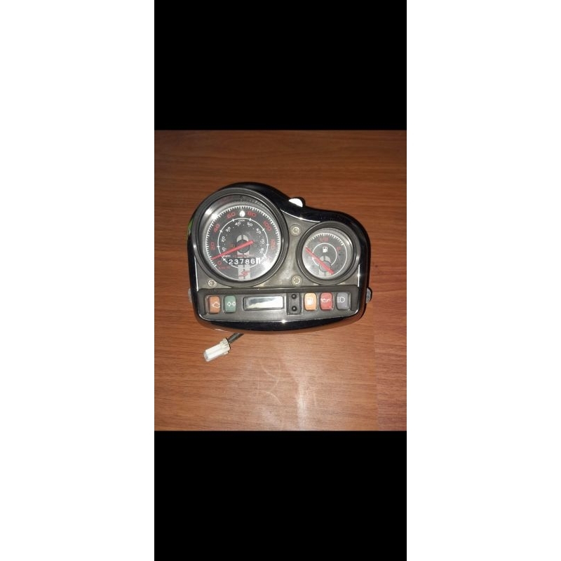 Jual spedometer dan standar vespa matic S 3V | Shopee Indonesia