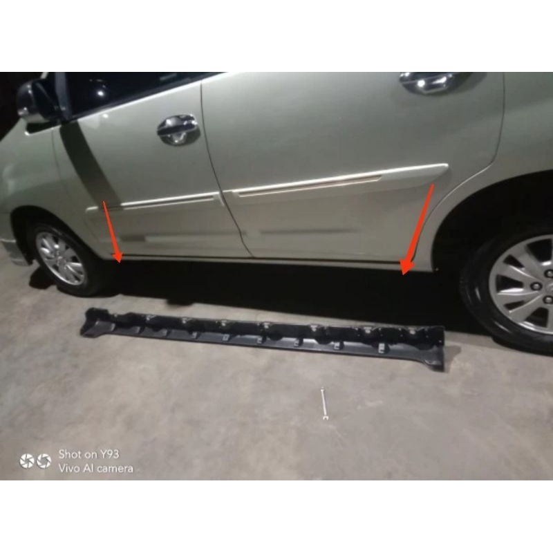 Jual Side kirt Cover Trisplang Bodykit Samping Innova Tipe V Original ...